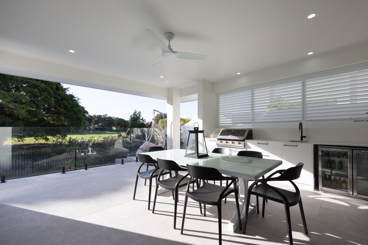 9225 Peter Senior Drive Hope Island - Resort Homes